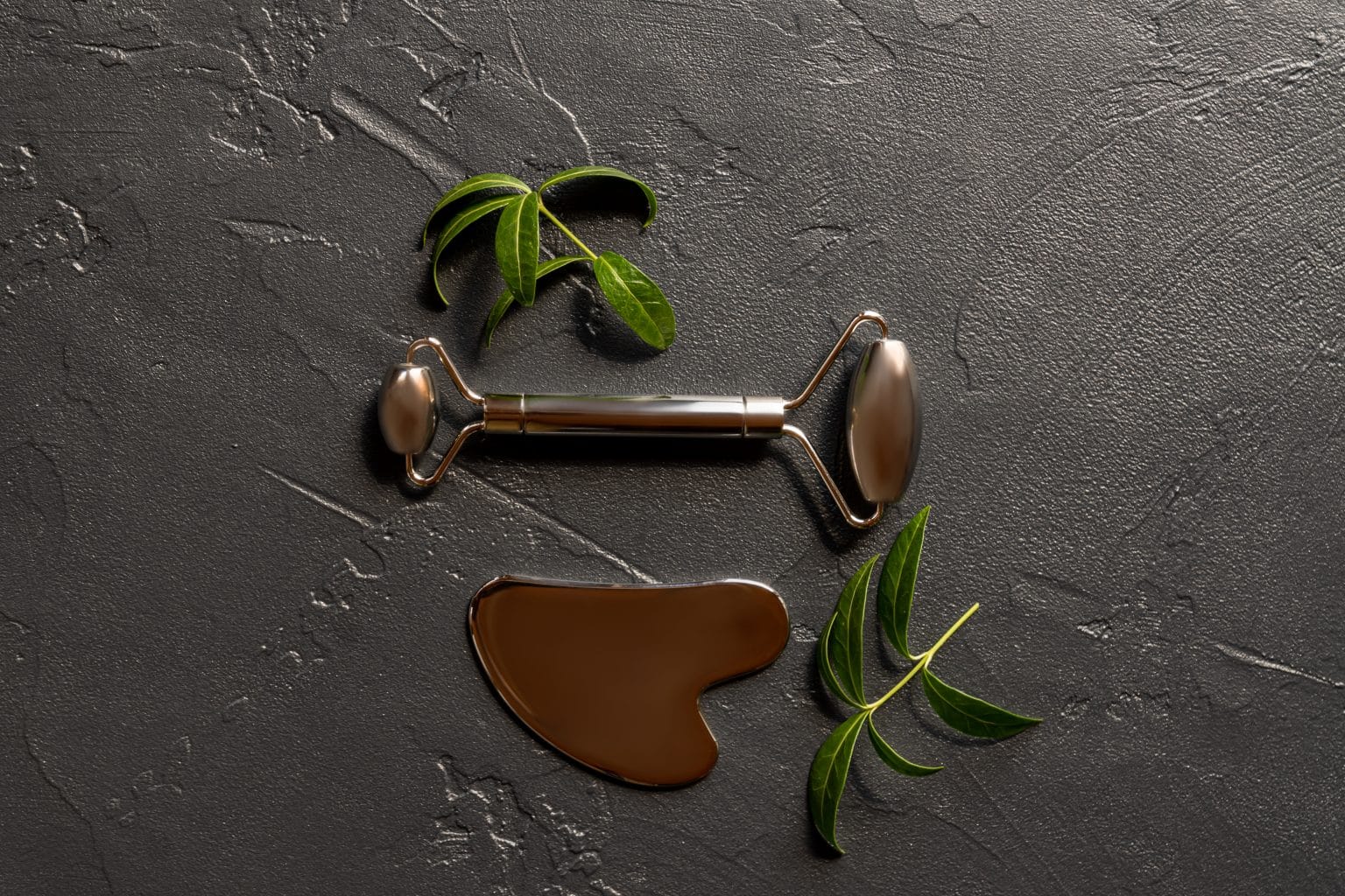 Gua Sha, o que é? Quais seus benefícios dele para o rosto?