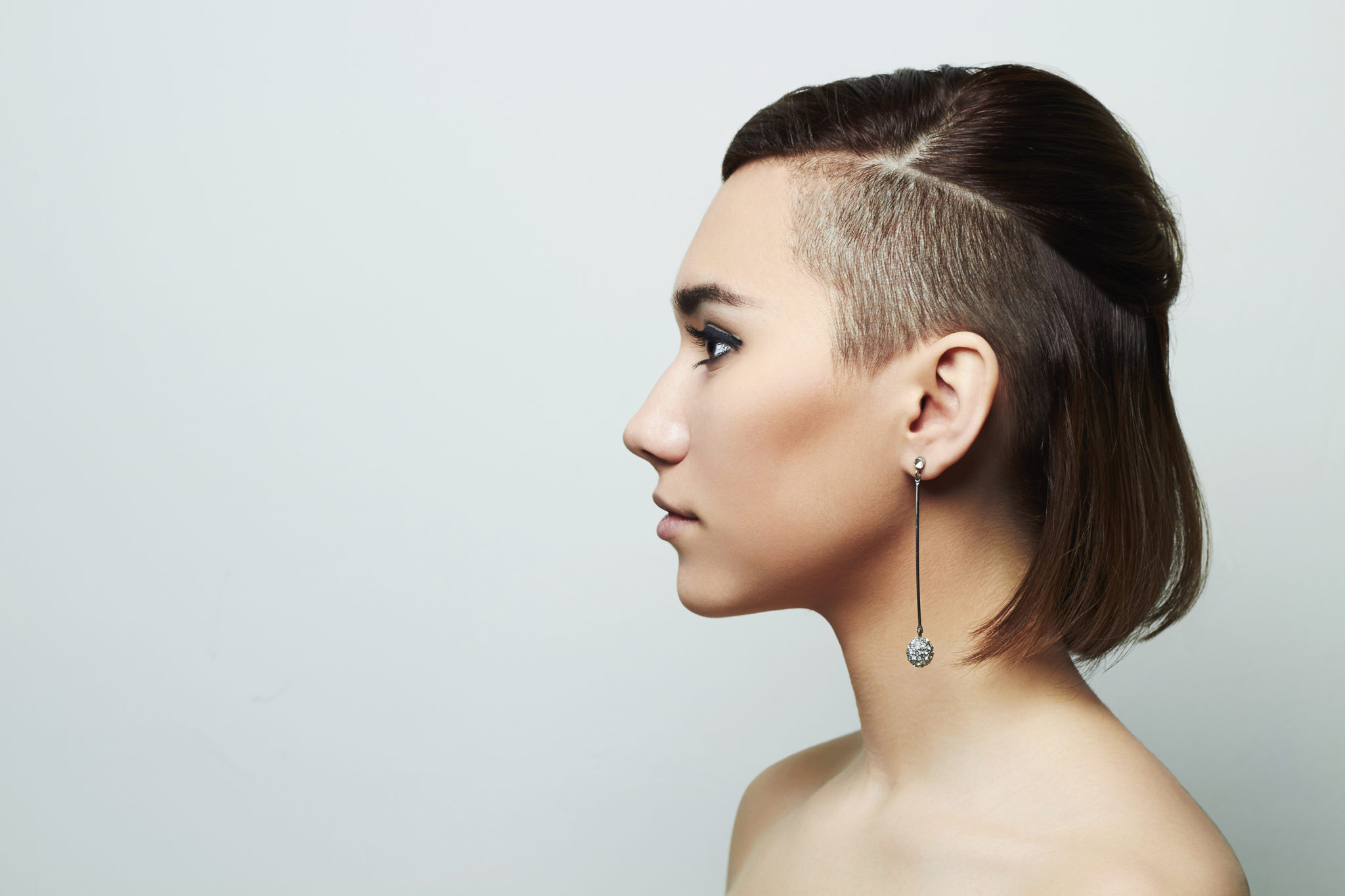 Sidecut: o corte de cabelo estiloso que combina ousadia e personalidade