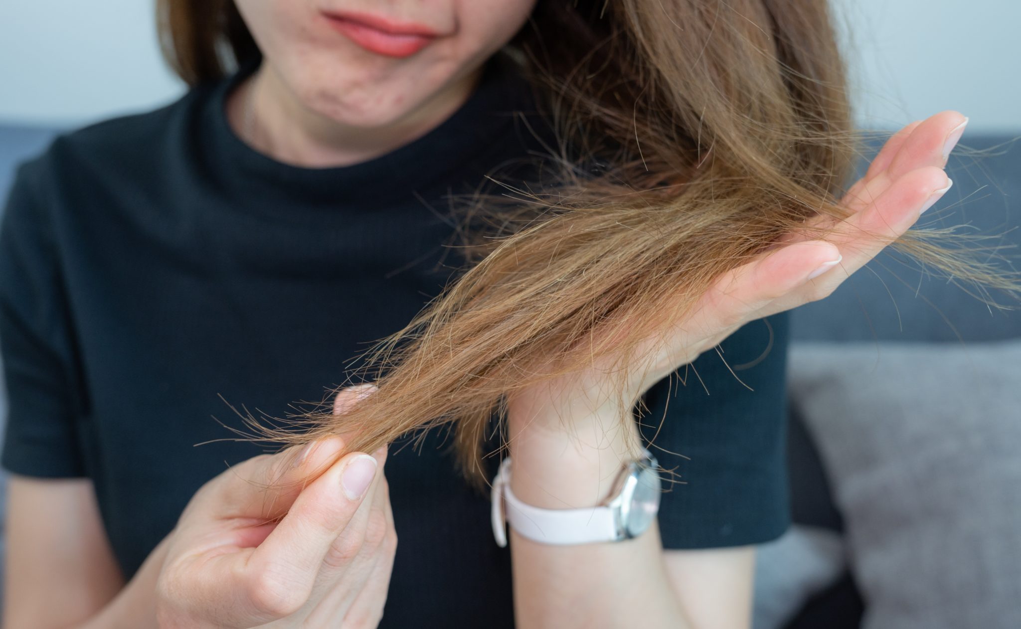 Porosidade capilar: descubra o que é e como evitar o cabelo poroso